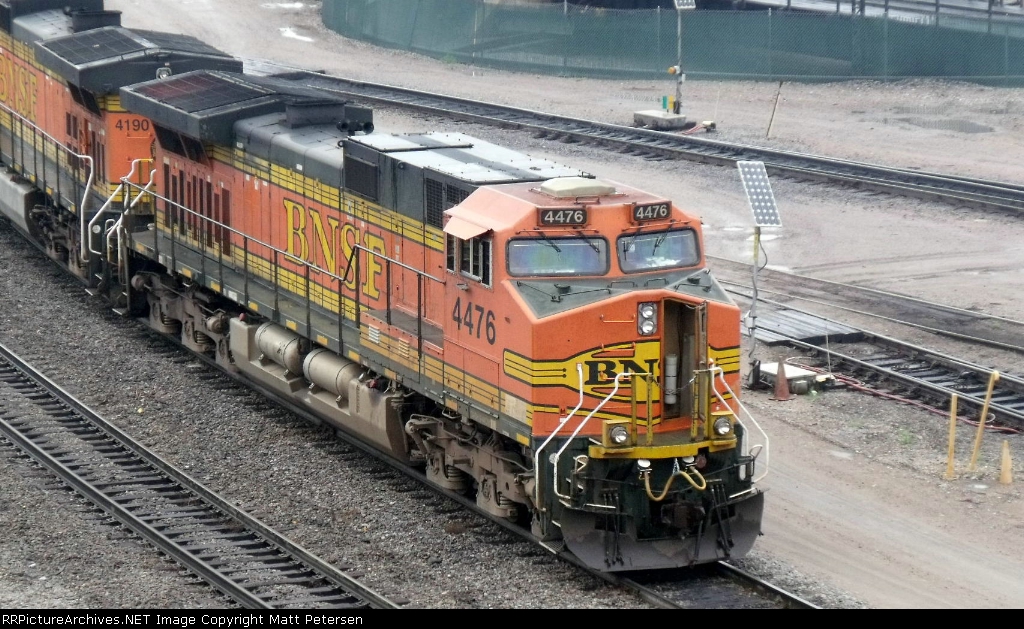 BNSF 4476